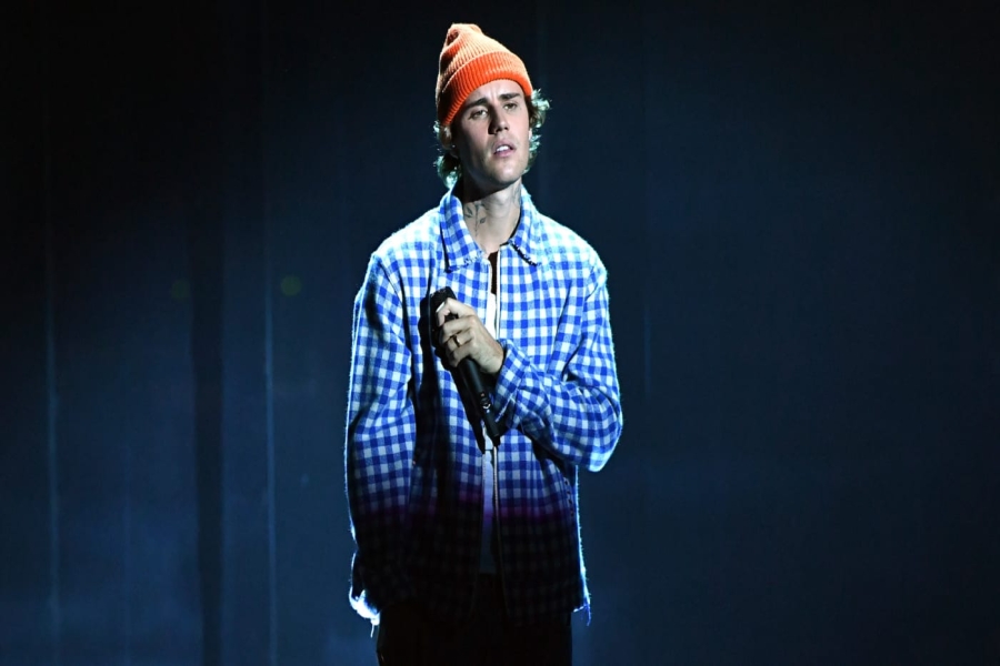 Upcoming100-Justin Bieber Shares Update About Face Mobility Following ...