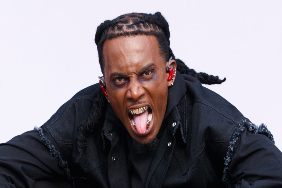 Upcoming100-PLAYBOI CARTI SPOOKS FANS DURING SCARY ENCOUNTER IN LONDON ...