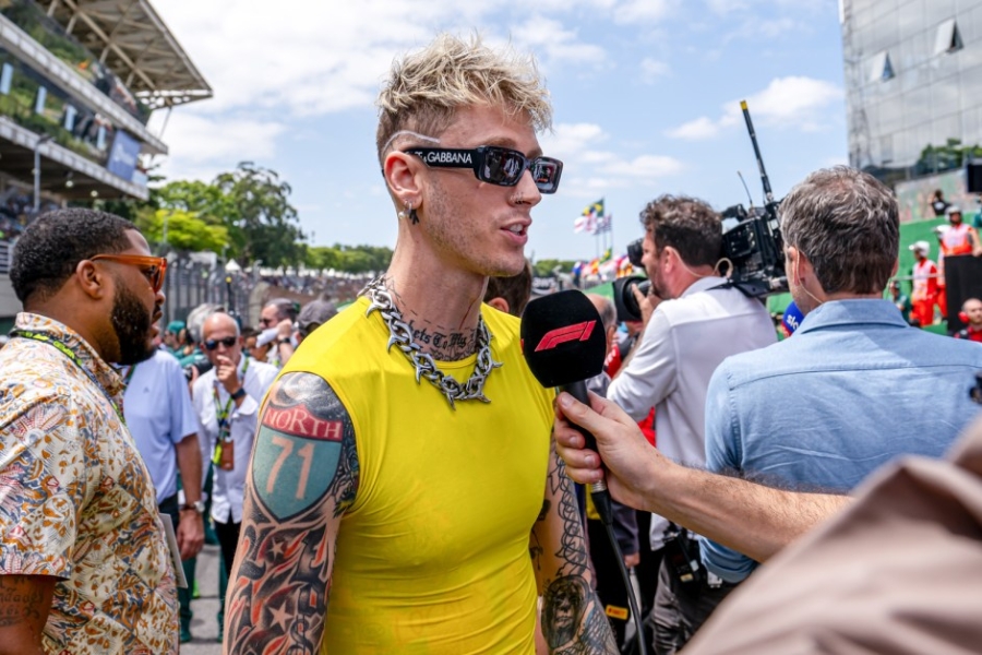 Upcoming100-The rocker was teased on social media after an awkward grid ...