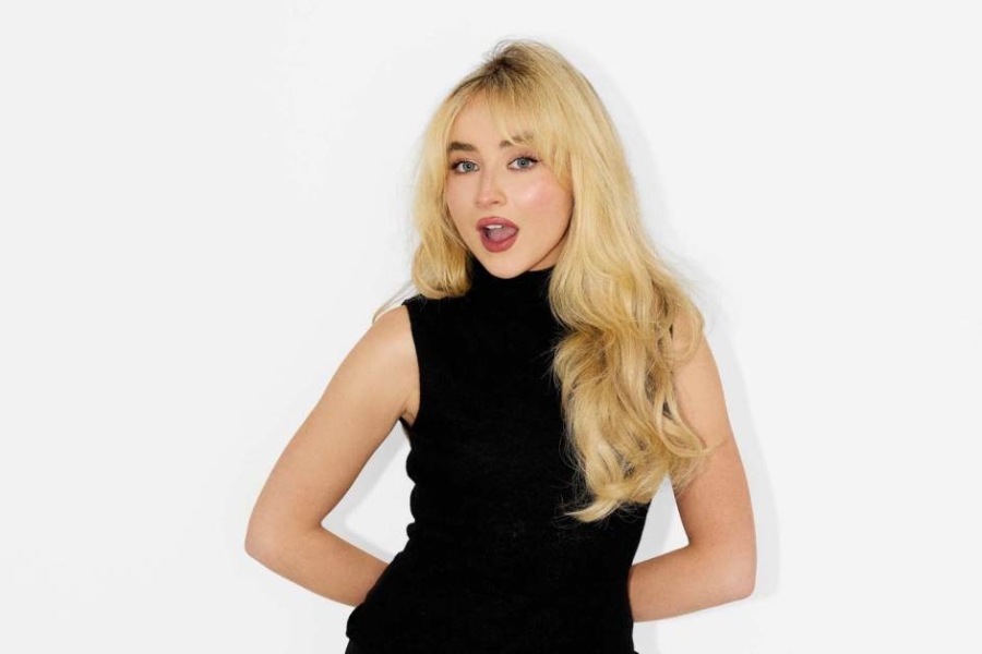 Upcoming100-Sabrina Carpenter has shared that her younger self was in ...